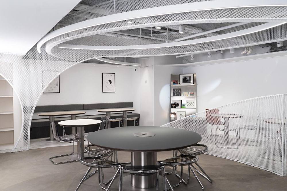 蘆洲新開幕早午餐店「Middle 8」，由「INTRO Kitchen」打造的全新品牌，主打美味「貝果」一定要吃 | TRAVELER Luxe